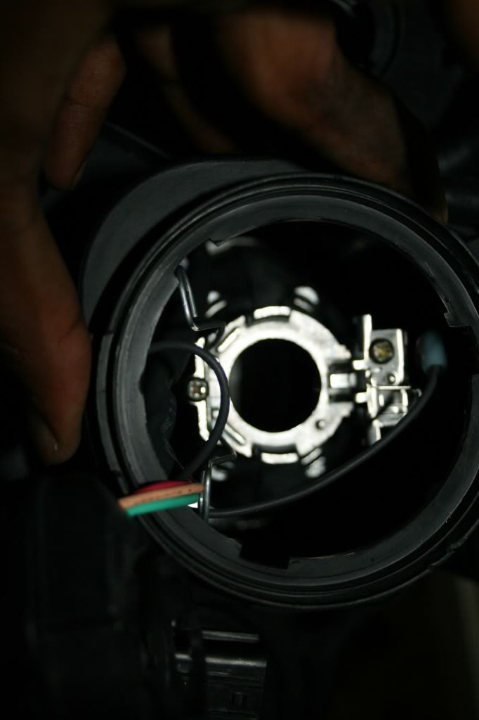 Walkthrough....How to replace stock OEM D2S Xenon HID bulbs | Mazda3 Forums